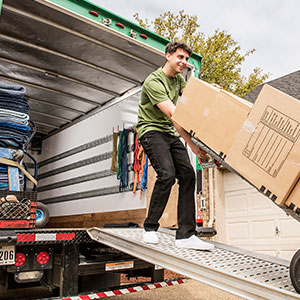 Let’s Collab: Loading and Unloading Your U-Haul - Little Guys Movers